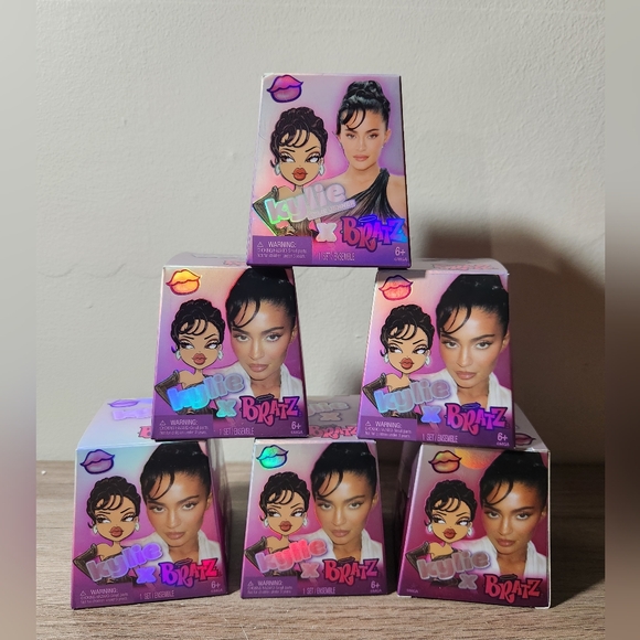 Bratz | Toys | Bratz Mini X Kylie Jenner Series Brand New Styles Vary ...